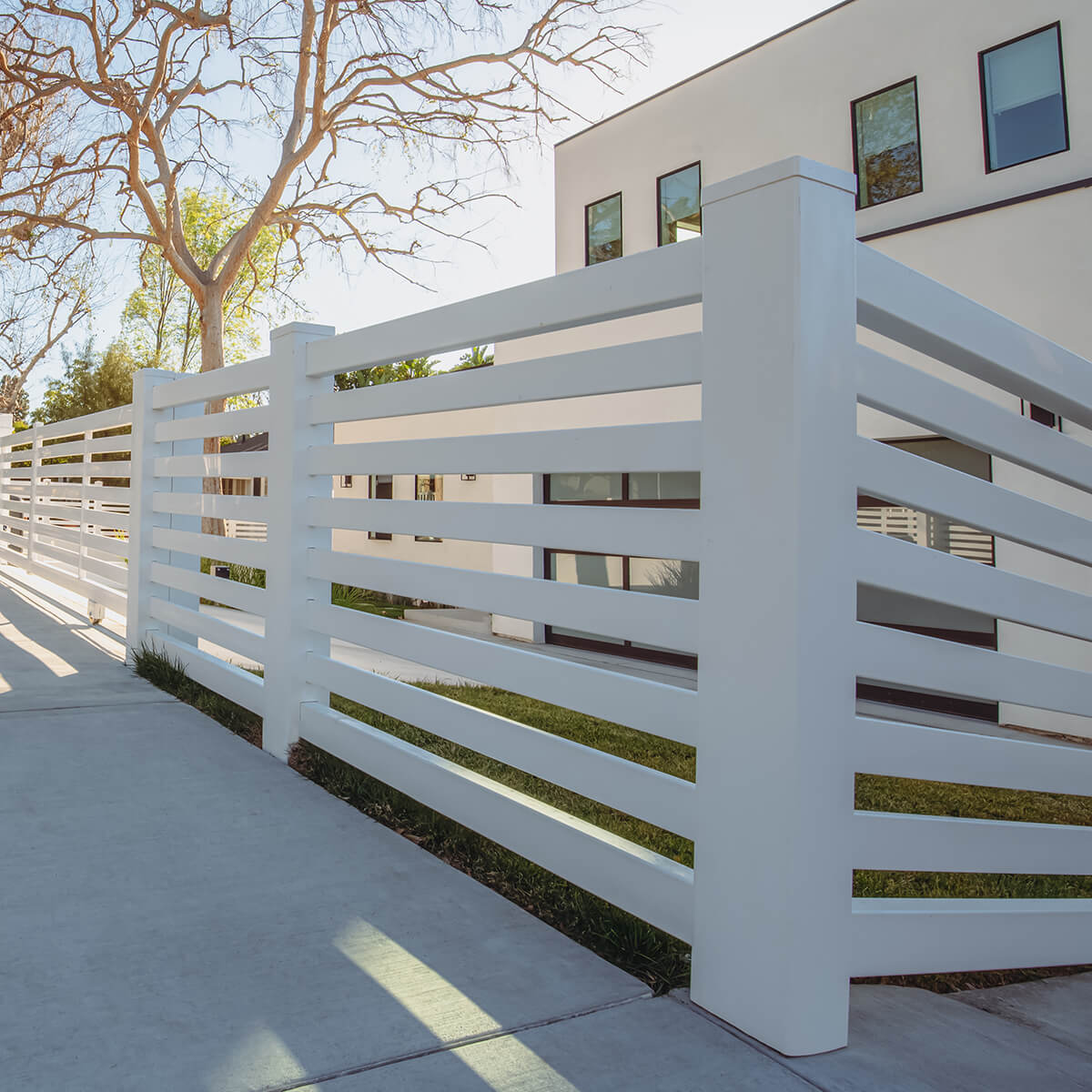 Vinyl Picket Fences - VinylFence.LA