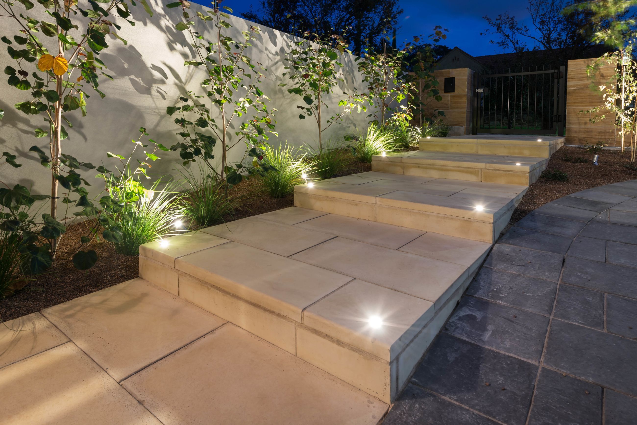 LED Deck Lights | In-ground Path Way Lighting | In ground Uplighting ...