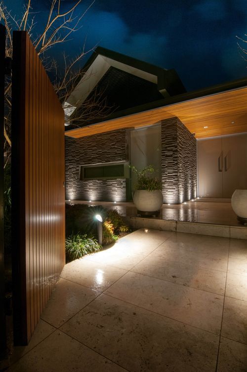 Outdoor Path Lights | LED Bollard & Pathway Lighting | Allera