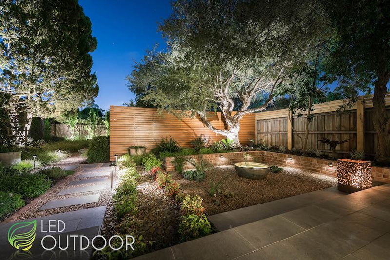 LED Stair Lights | LED Step and Low Wall Lighting | Allera