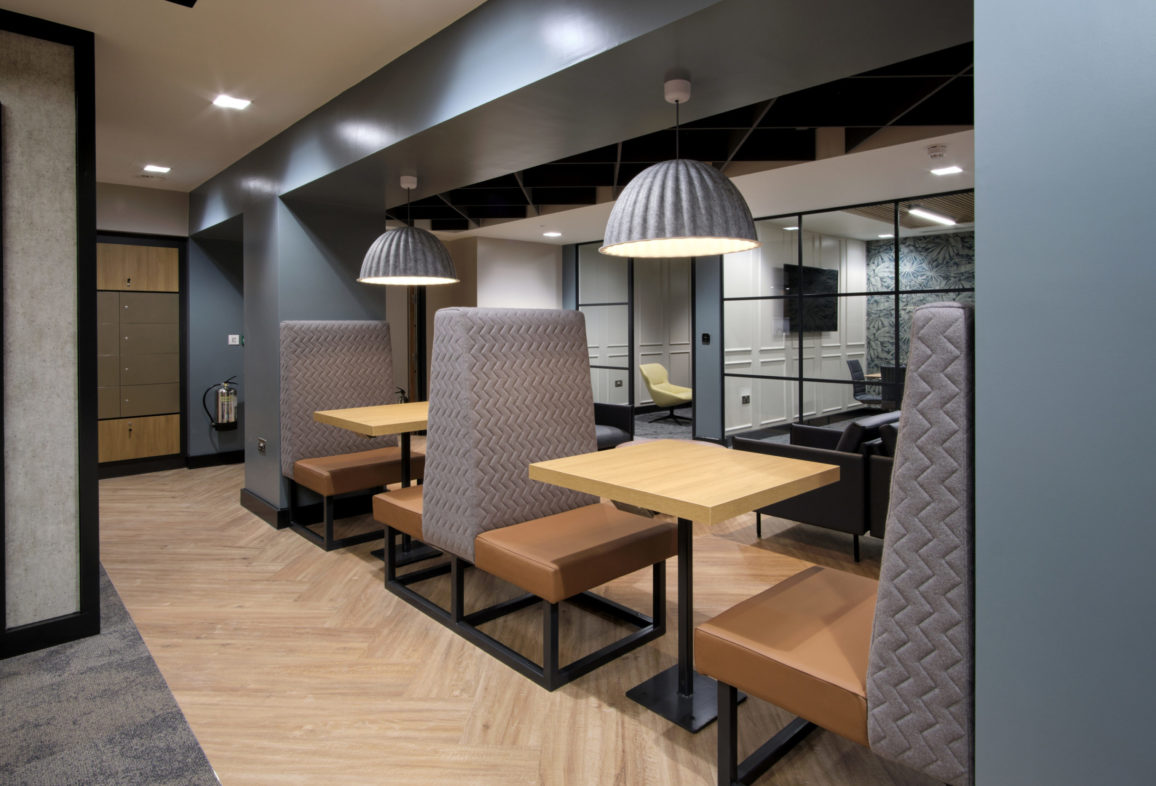 Guides - Satellite offices explained | XIX