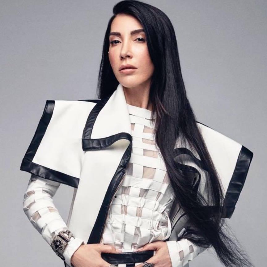 Hande Yener 2022
