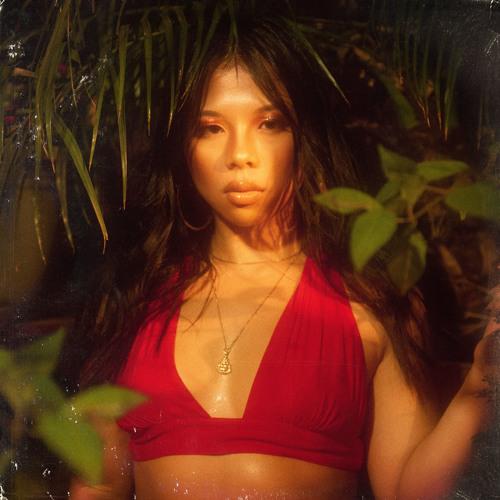 Thuy – Singer and Songwriter