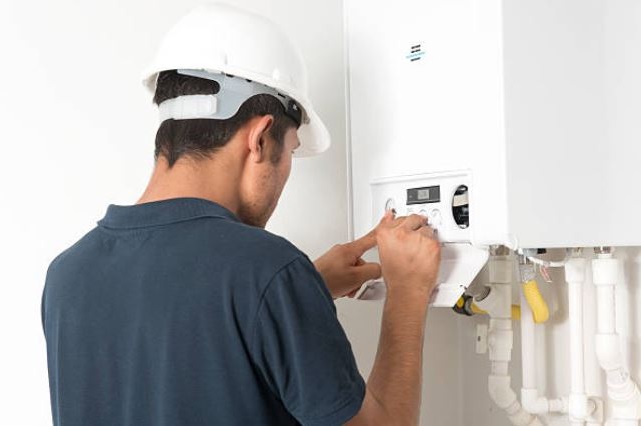 How To Fix A Faulty Electrical Hot Water System | Hero Plumbing