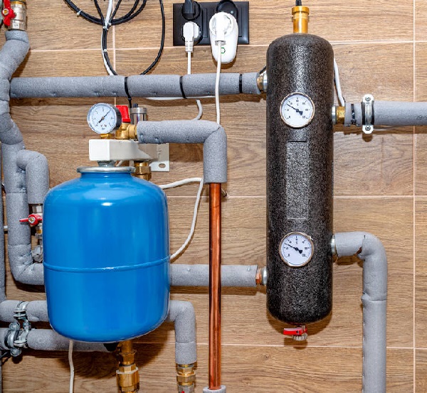 Who Installs Hot Water Systems? | Hero Plumbing