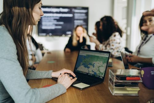 How Many Software Engineers are There in the World? - ALLSTARSIT