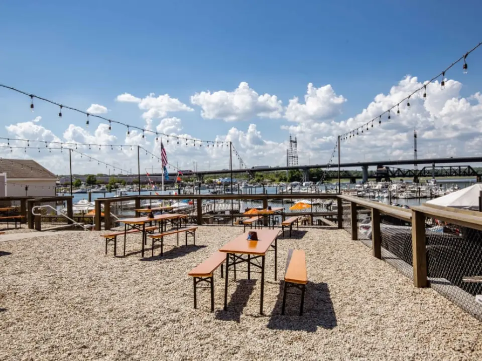 Dockside Marina at Dockside Brewery - Milford, CT - Marinalife