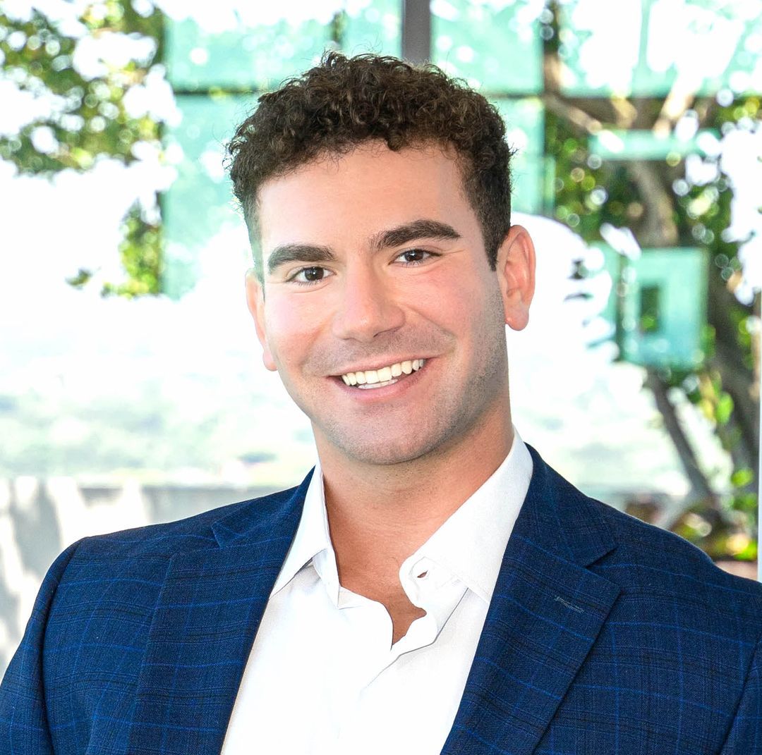 Find Jobs & Employees within Healthcare | CMR Recruiting