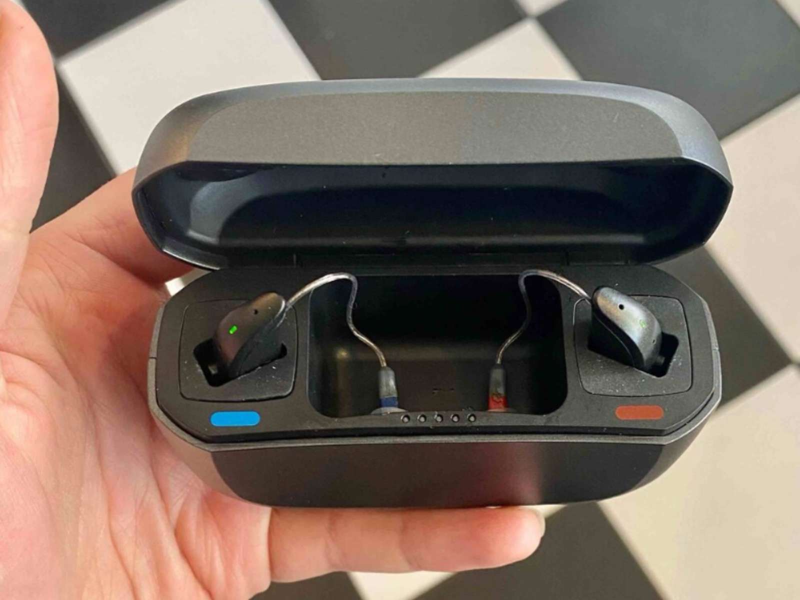 Getting Used to Hearing Aids: Tips and Daily Wear Time Recommendations
