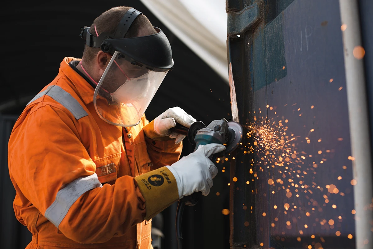 Shipping Container Repair And Maintenance | WILLBOX®