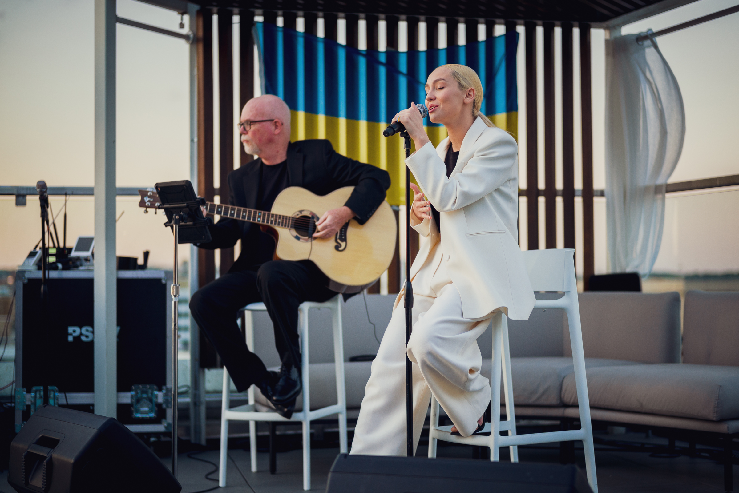 Roxolana Shares Her Story and Music (With Video) – U.S.-Ukraine Foundation