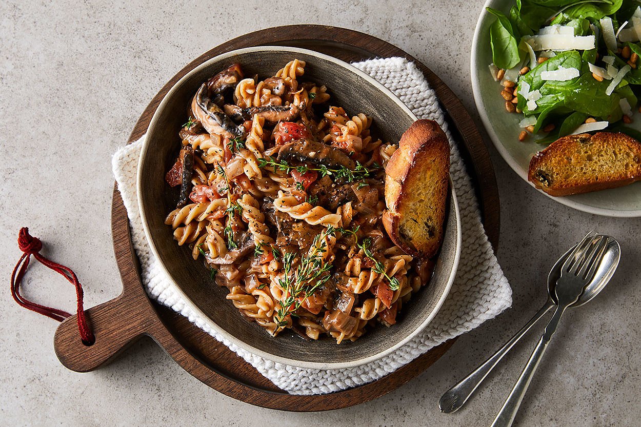 Mushroom, Tomato & Red Wine Fusilli - Royco® Recipes