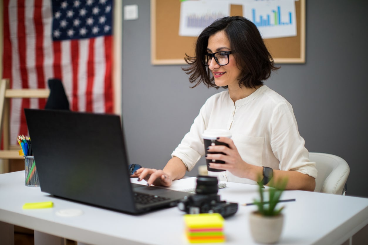 Perspectivas: Trabajo híbrido en Estados Unidos