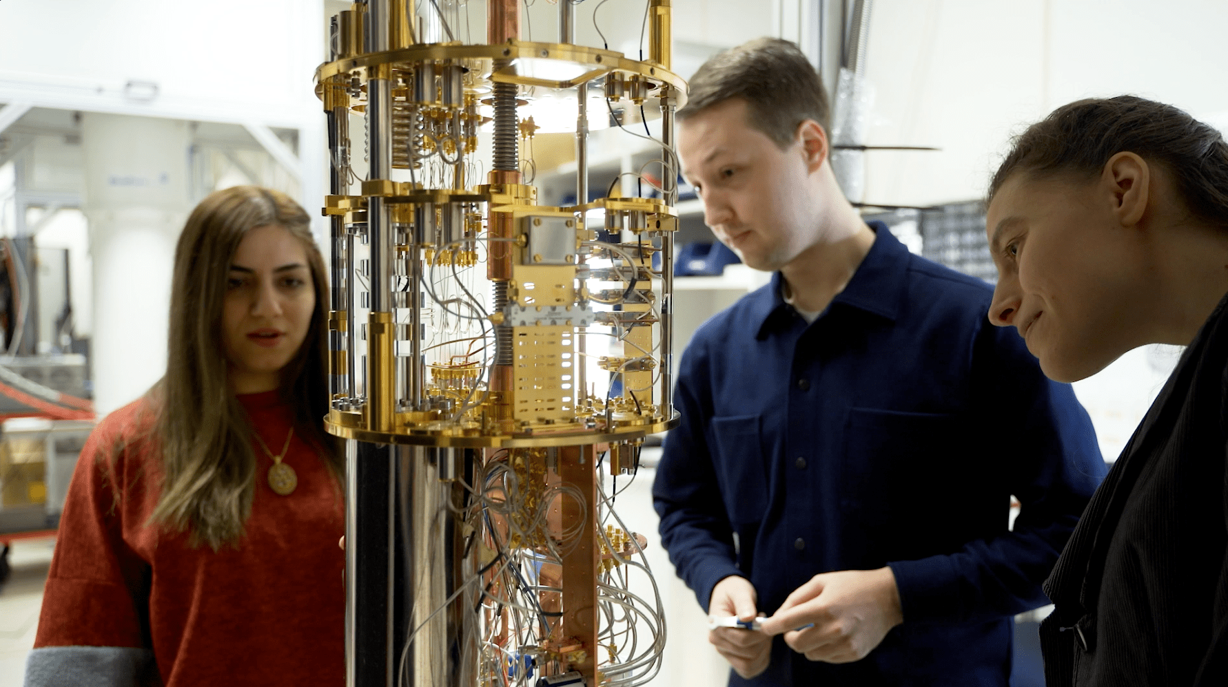 Q-CTRL Launches Black Opal Pro on World Quantum Day | Q-CTRL