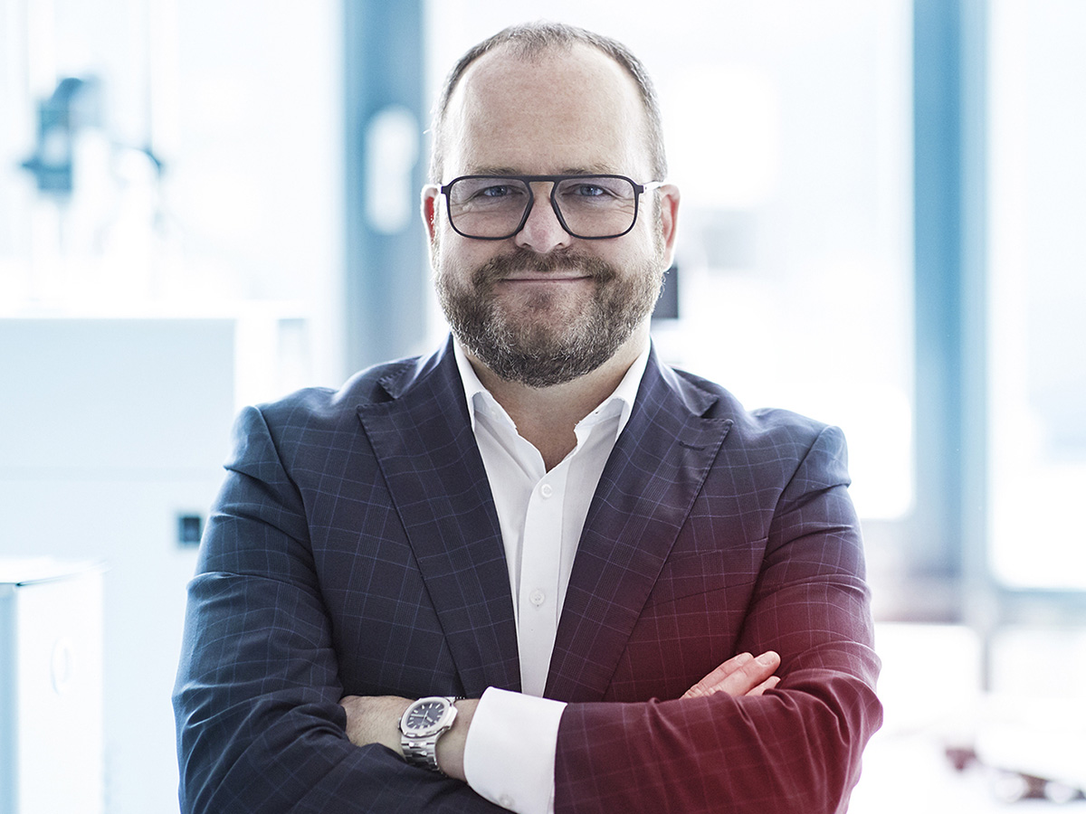 Focuses in the transformation ☛ Interview with Dr. Gunther Wobser