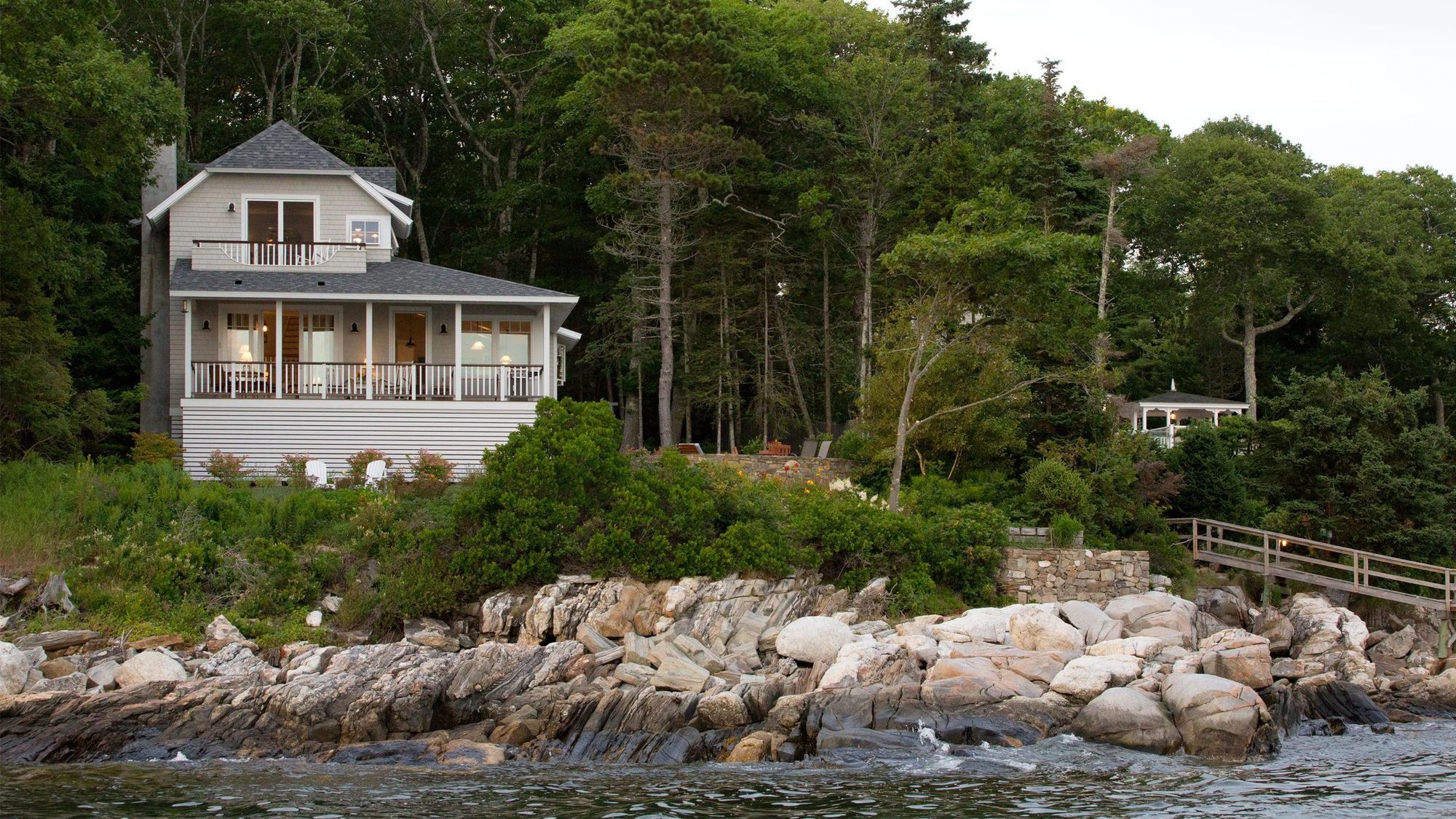 Spruce Point Cottage, Boothbay Harbor, Maine - Whitten Architects