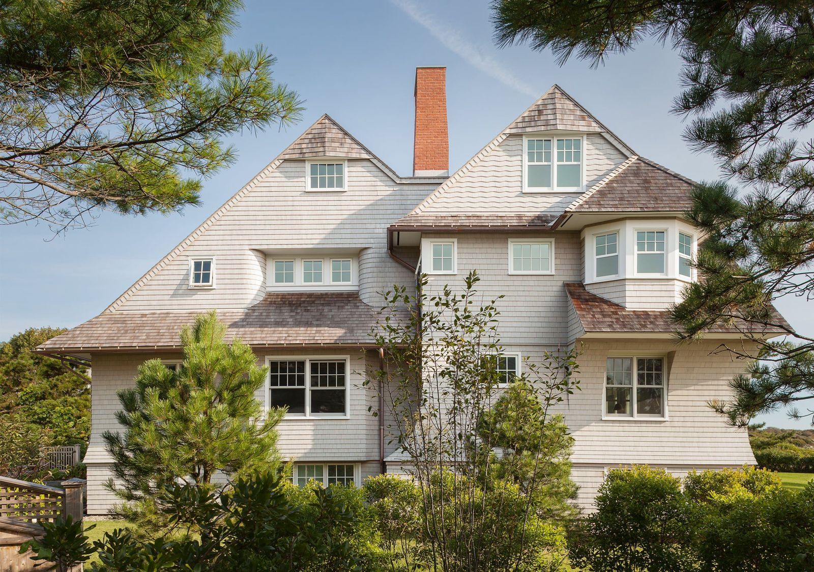 Oceanfront Cottage, Southern Coast, Maine - Whitten Architects