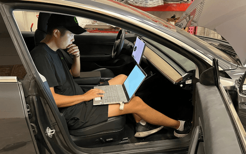 Tesla High-Voltage Battery Replacement - EV’s Republic