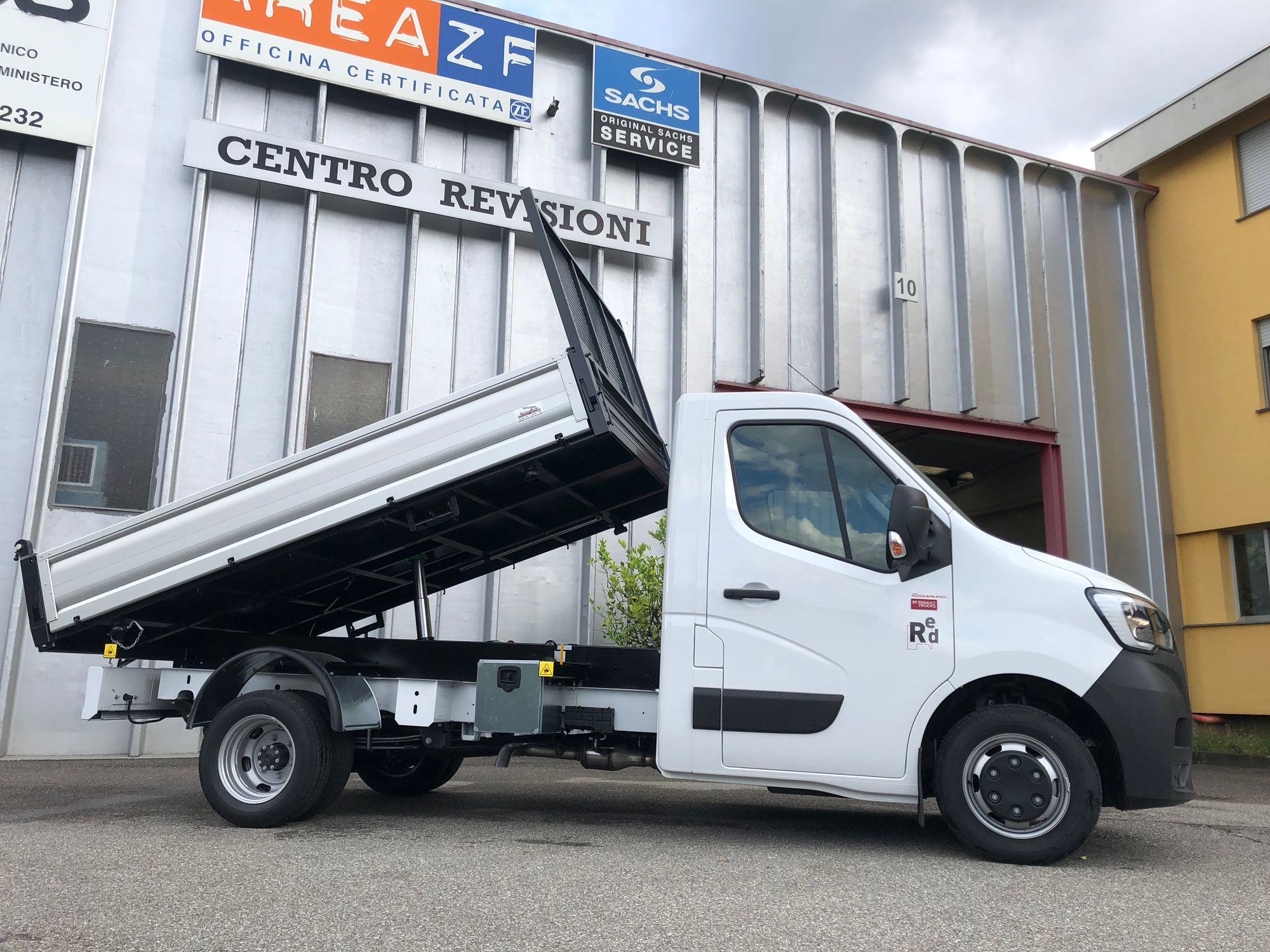 RENAULT MASTER 130.35 FURGONE RIBALTABILE