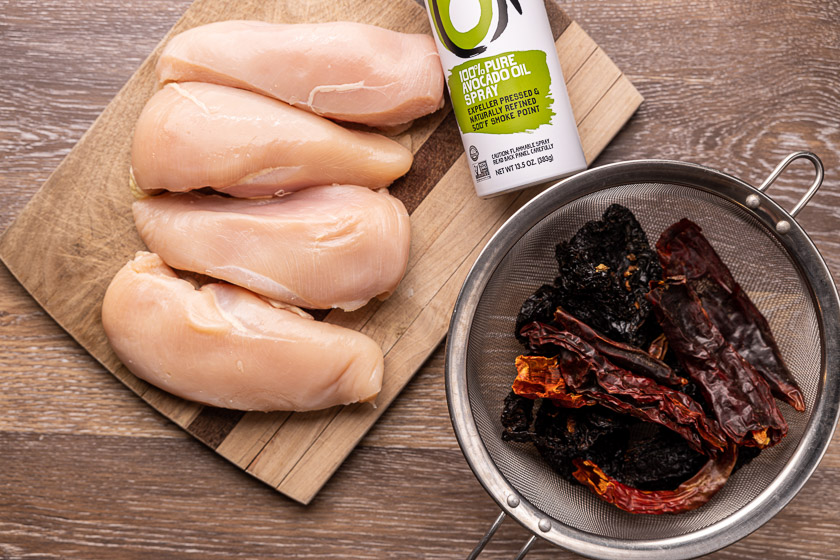 Pollo en Chile Colorado | Project Poderosa