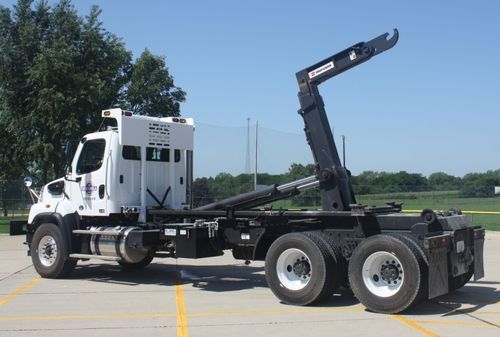 SwapLoader Hooklift Bodies | SmartTruck Equipment | Morrisville PA