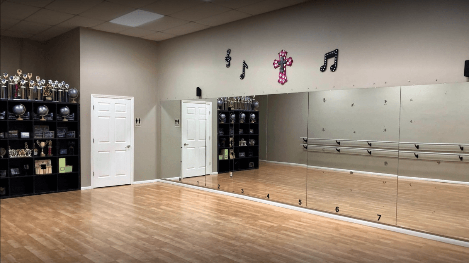 Home [www.dancequestintl.com]