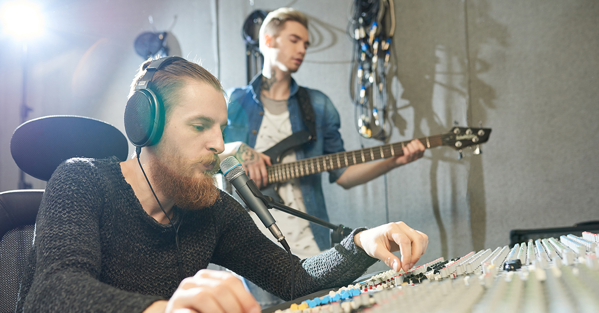 How to Mix Acoustic, Electric & Bass Guitars Like a Pro