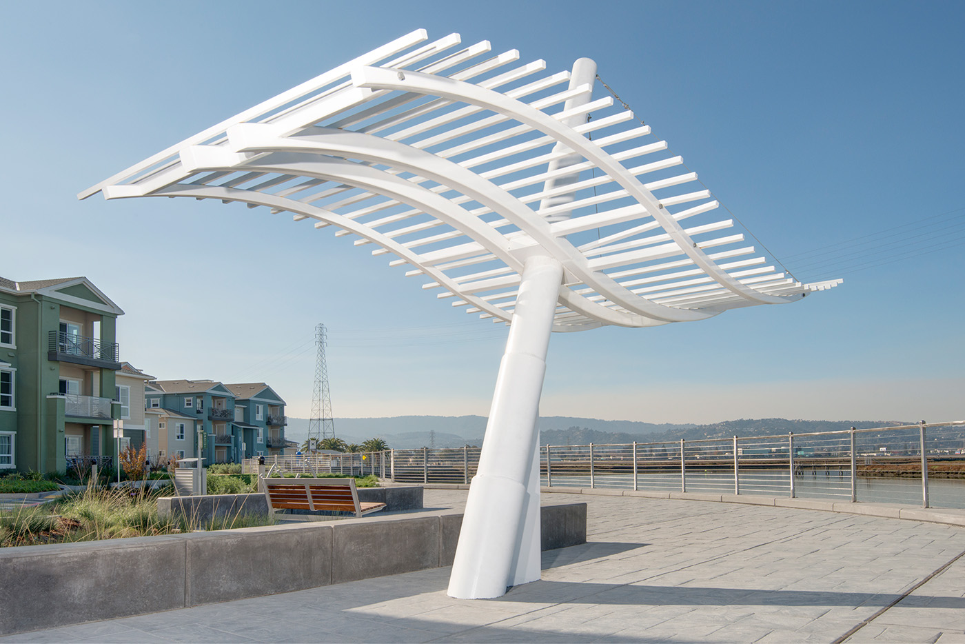 Cantilevered Trellis