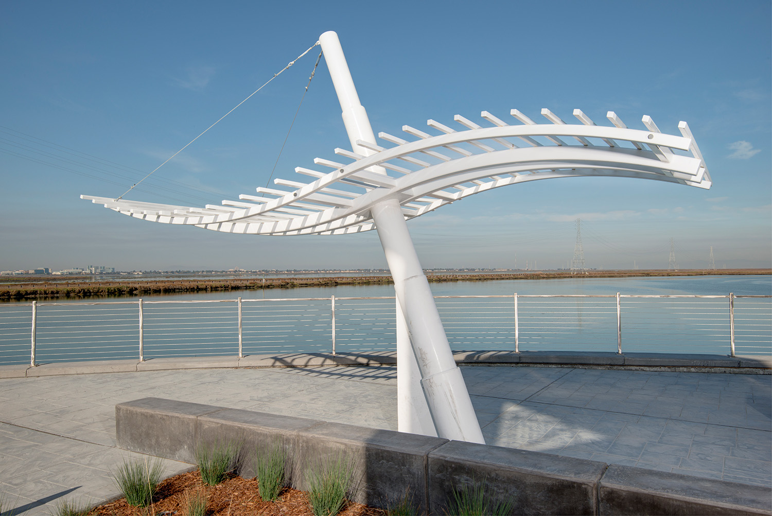 Cantilevered Trellis