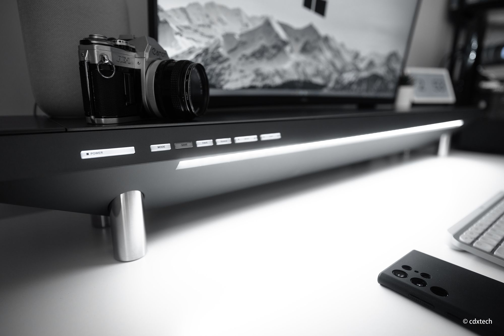 Hexcal | Advanced Workstation to Perfect Your Workspace