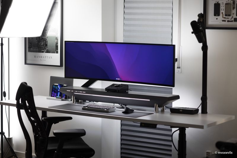 Hexcal | Advanced Workstation to Perfect Your Workspace