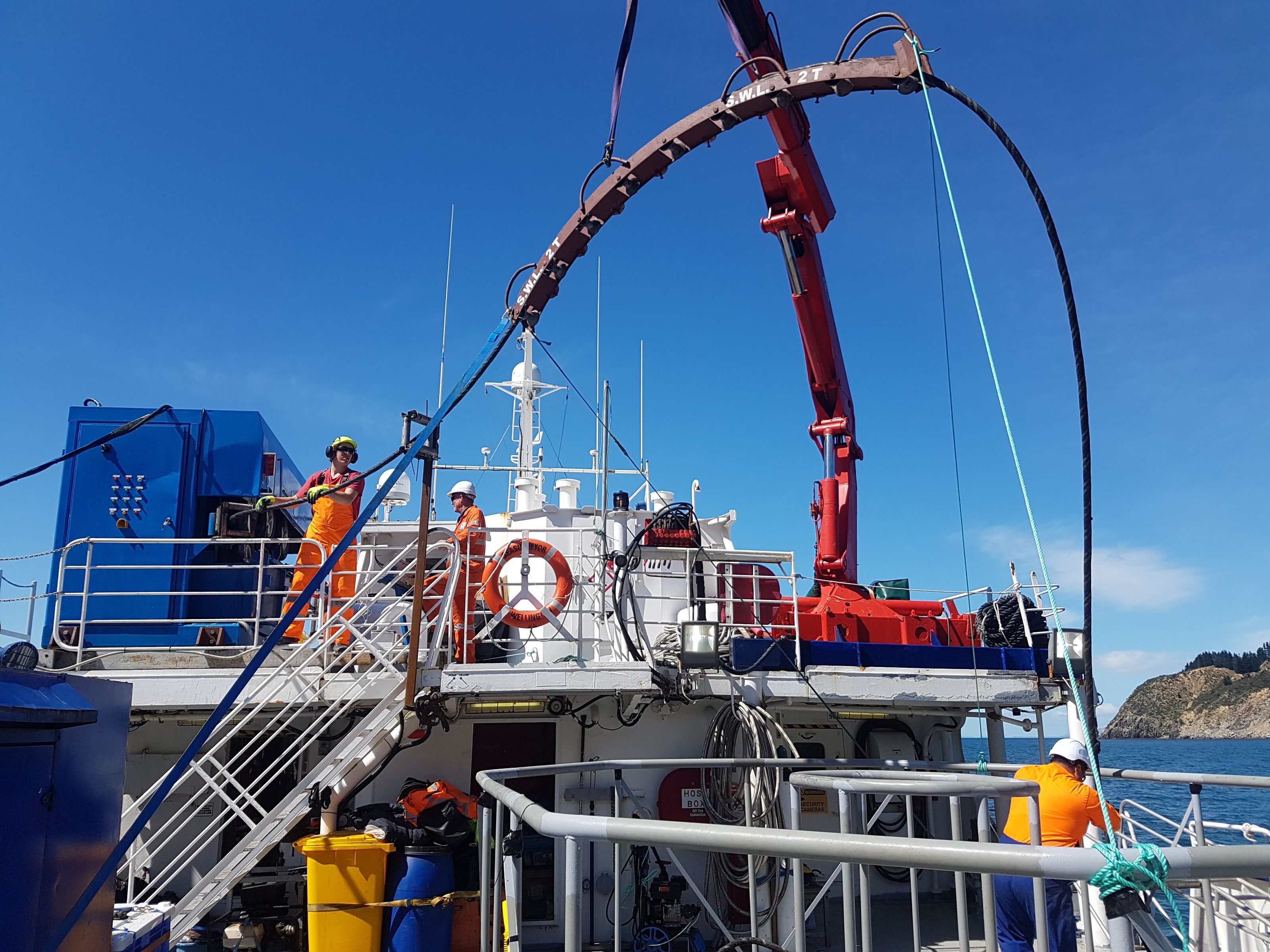 MV Seasurveyor – Seaworks Vessels