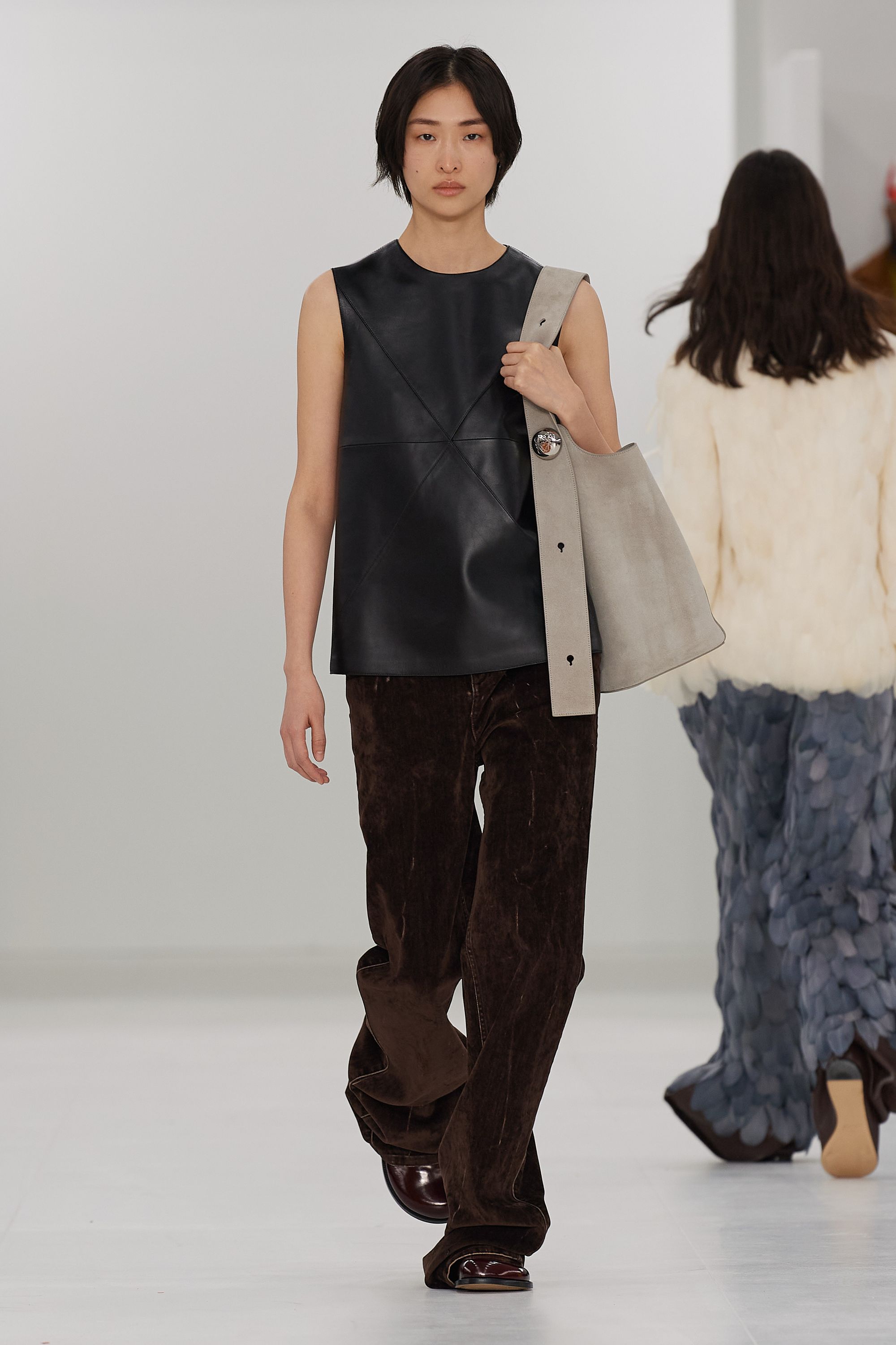 Loewe Fall Winter 2023 Women's Collection