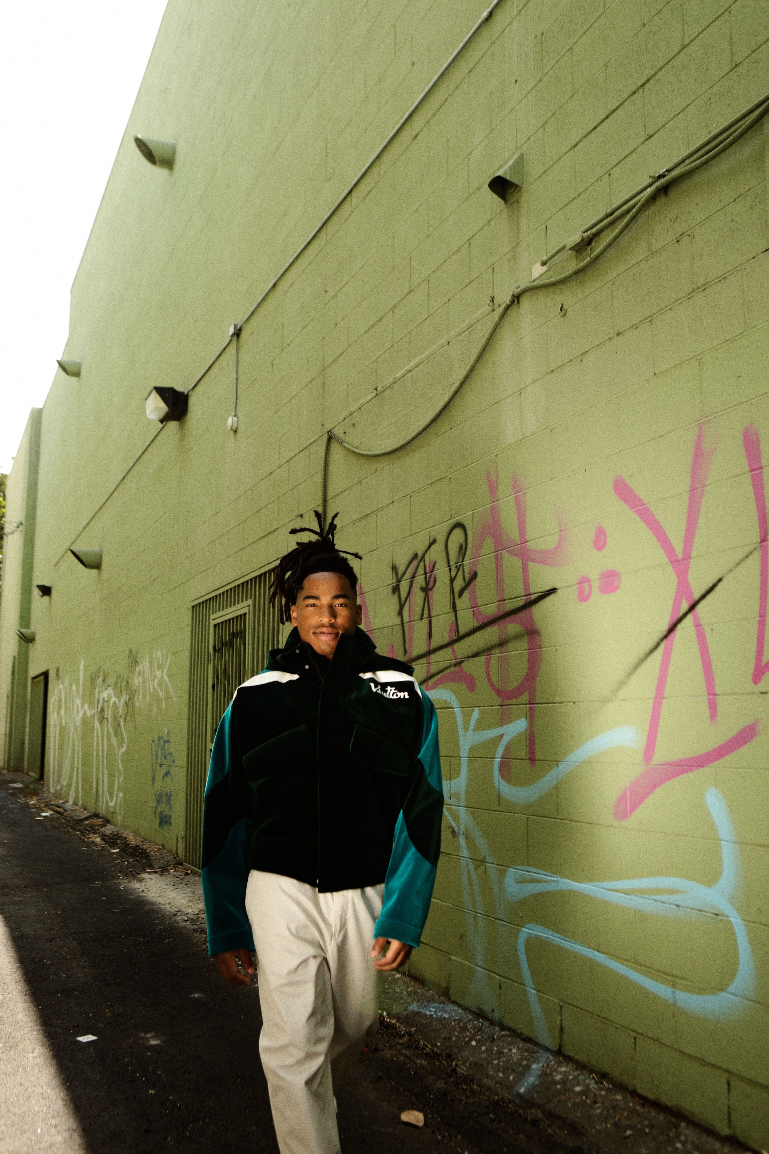 Zeb Powell | There's Always A Link If You Believe So