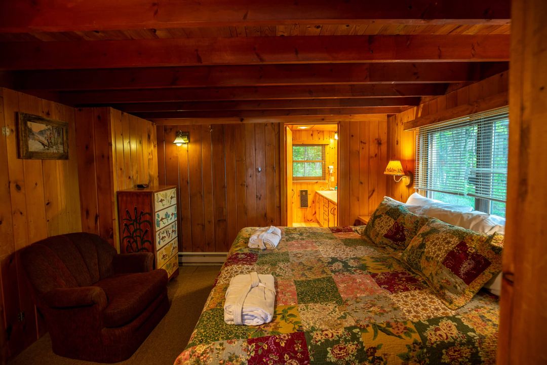 Twilight | Ludlow's Island Resort Cabins