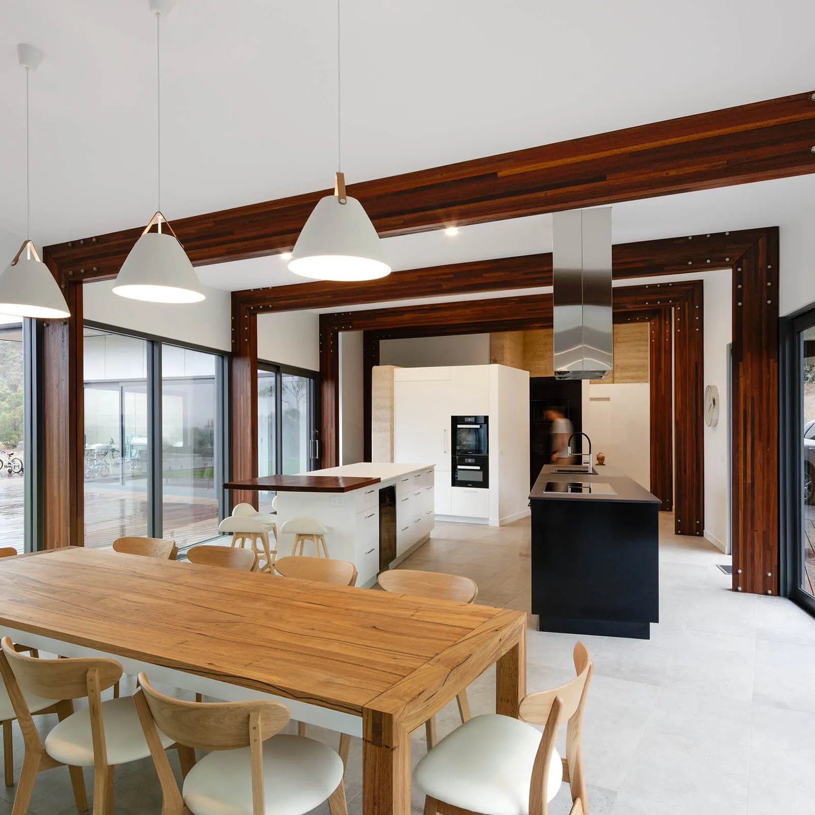 Advantages of Glue Laminated Timber | Hyne Timber