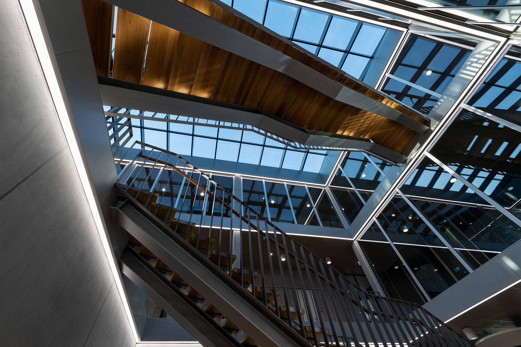 Double award Iconic Award "Innovative Architecture