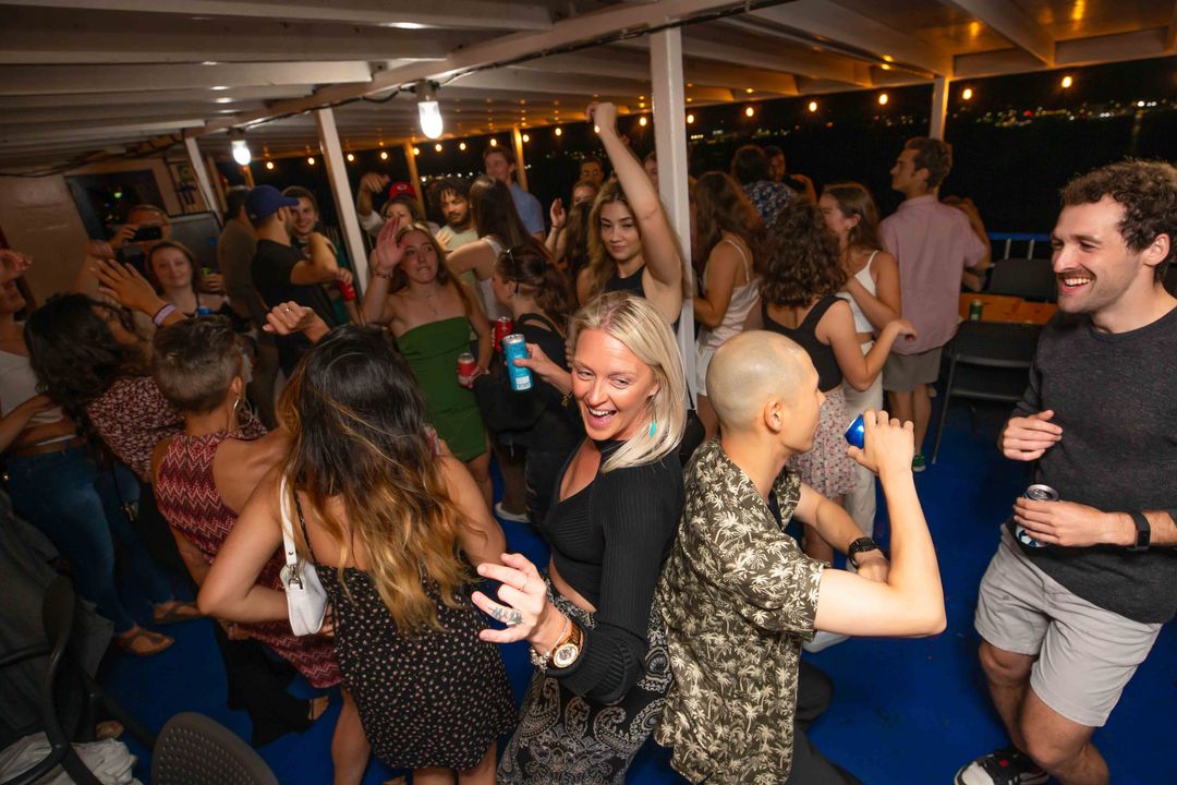 Boat Tours & Sightseeing Experiences | Ambassatours | Halifax