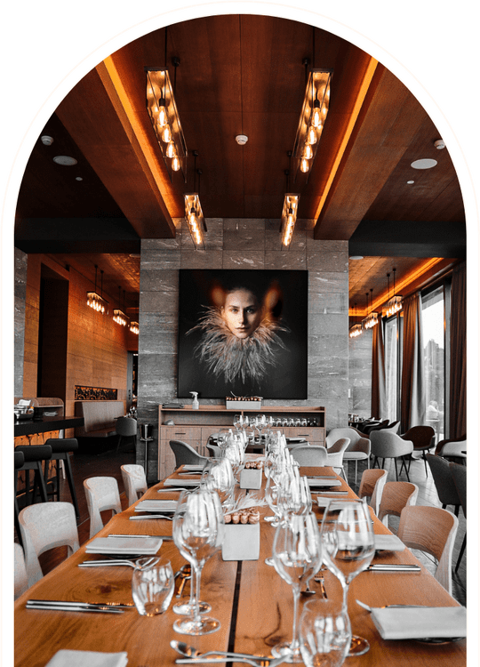 Restaurants & Bars at Villars Palace