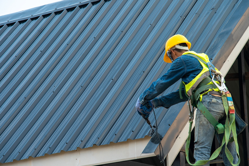 Colorbond Vs Zincalume | Sky High Roofing QLD