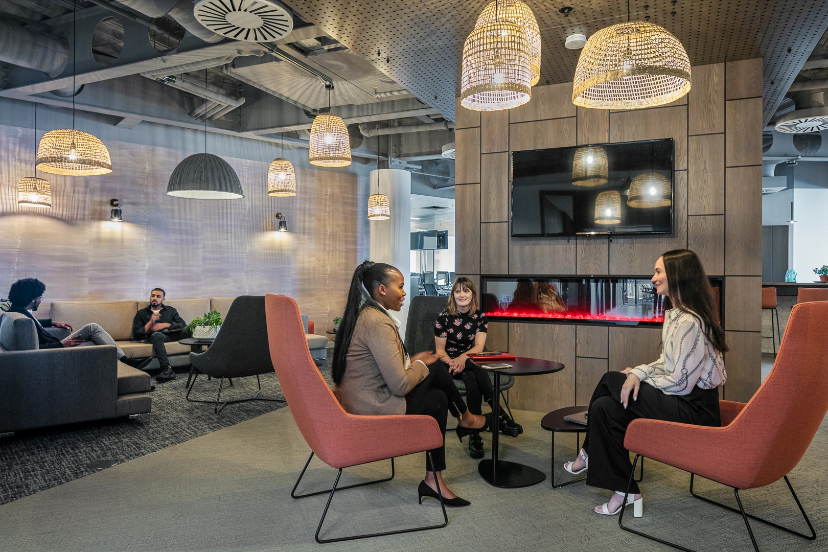 Staying connected in a hybrid working future