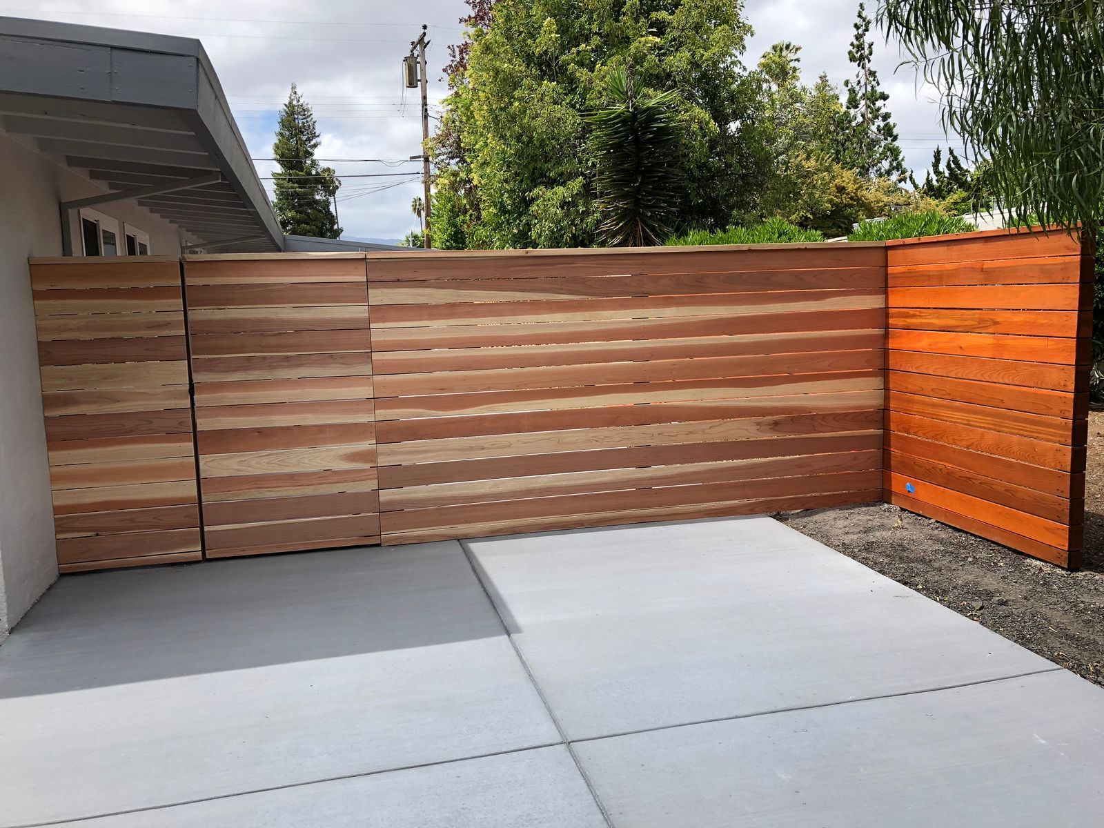 Sturdy Fence Co.|Redwood Fencing and Gates|Bay Area