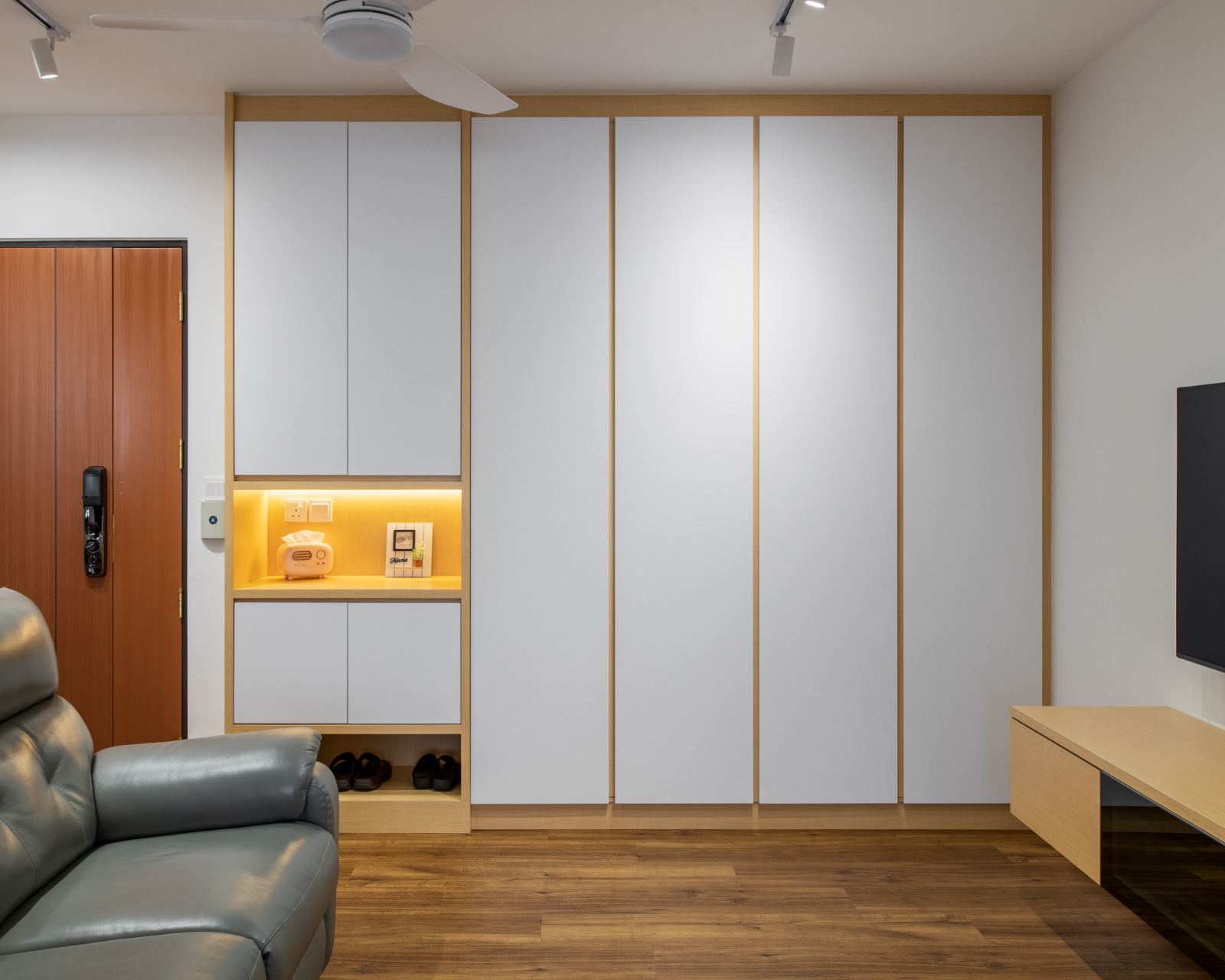 Project: St George's Lane (Scandinavian, Minimalist, Muji, ) | HDB, BTO ...