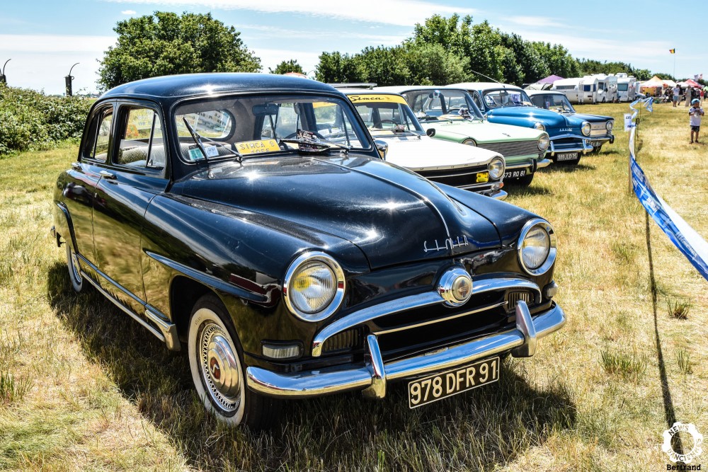 La Simca Aronde, celle qui emmena l'hirondelle aux sommets