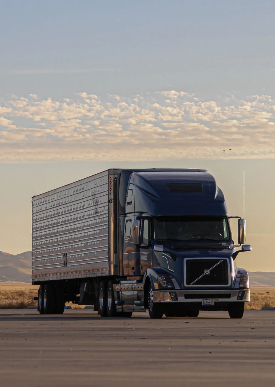 About Us - LAX Freight | Your Reliable Partner in Logistics