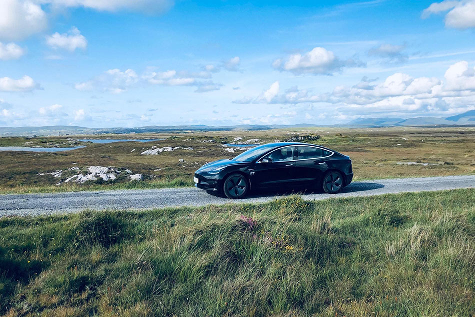 Trov Partners With UFO Drive, Electric Car Rental Specialist