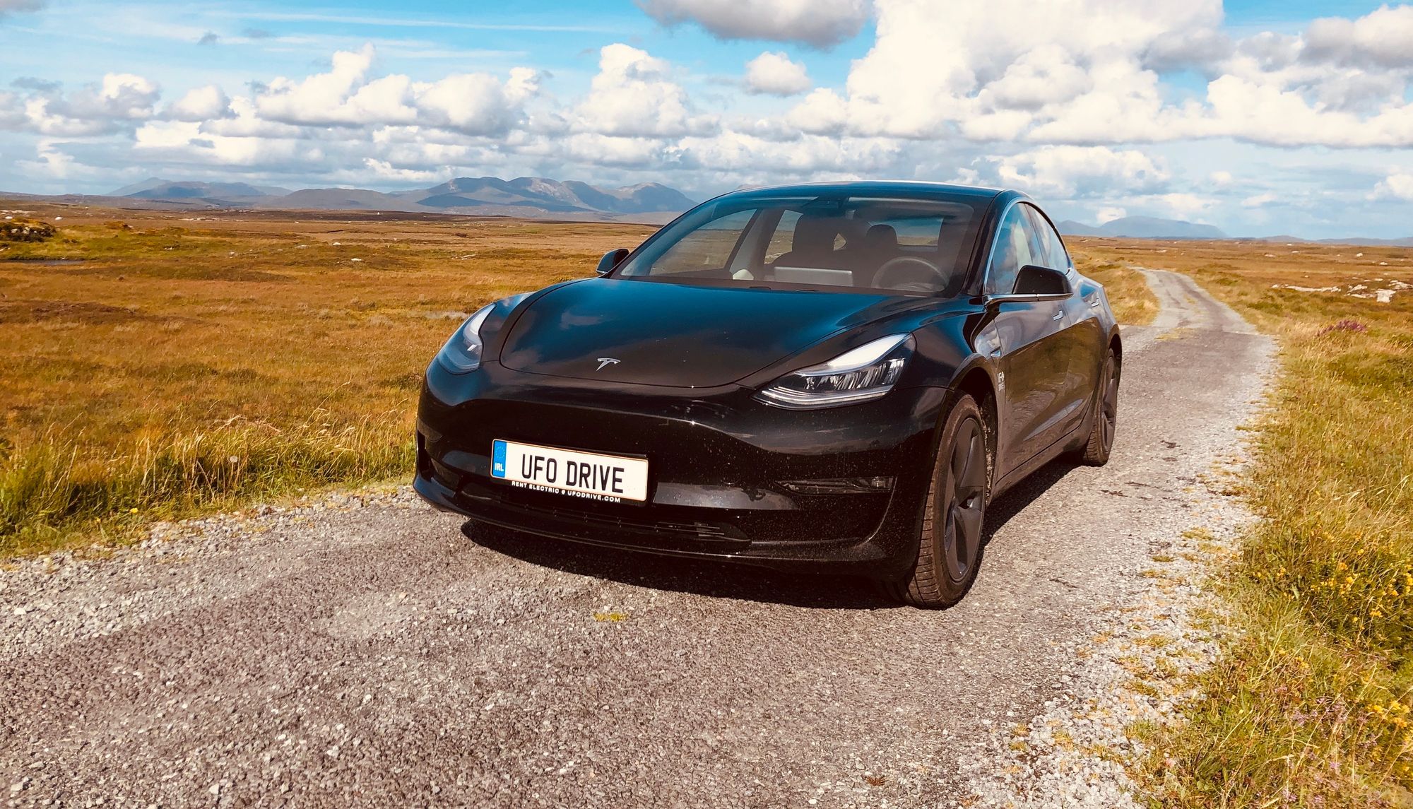 UFODRIVE Tesla Car Rental | 24/7 | Fully Electric | Use your Phone ...