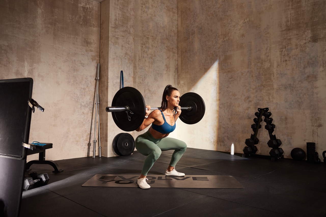 Gym Leg Workouts: Checklist & Examples For Women