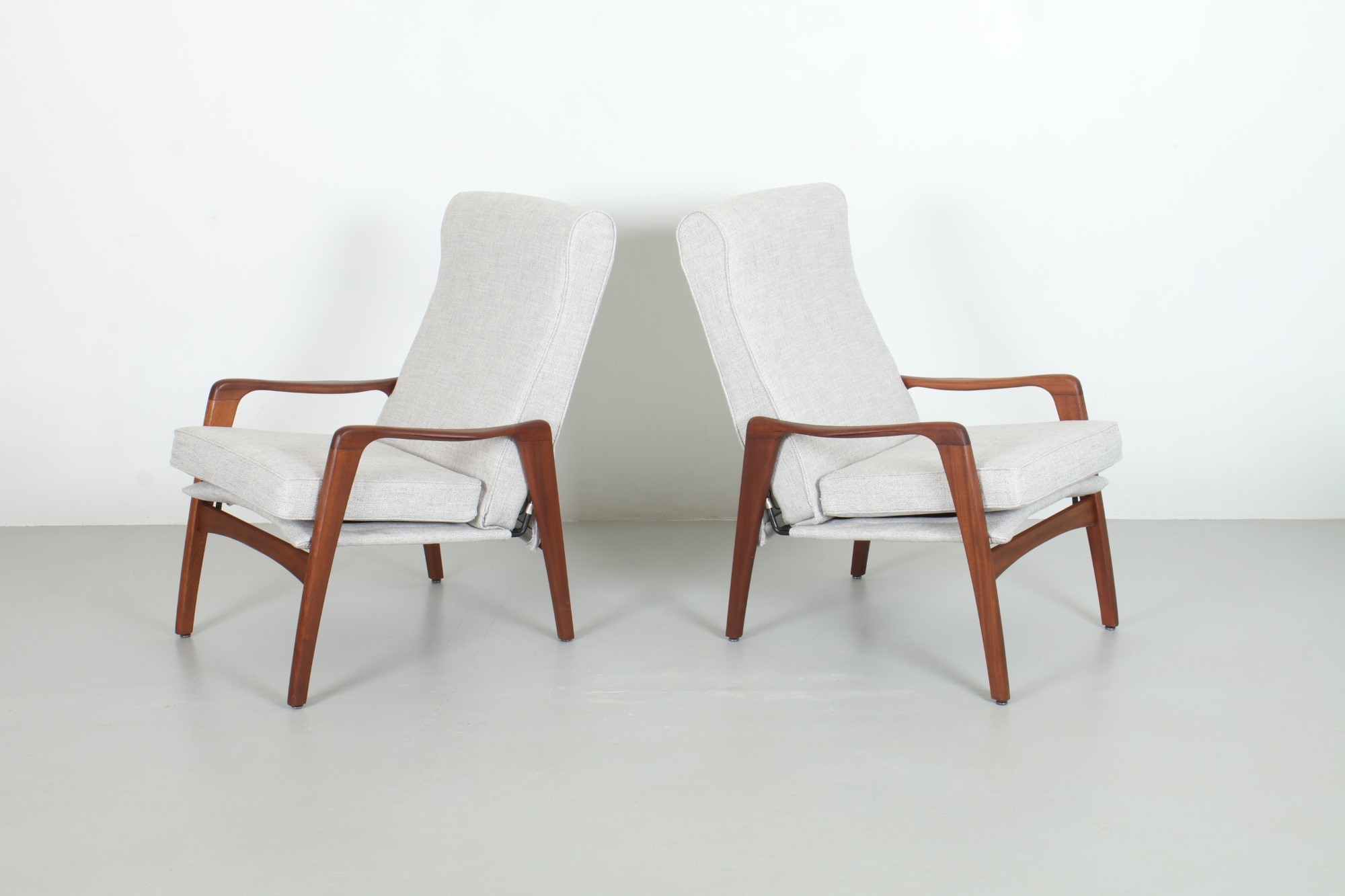 Fred Lowen — Australia