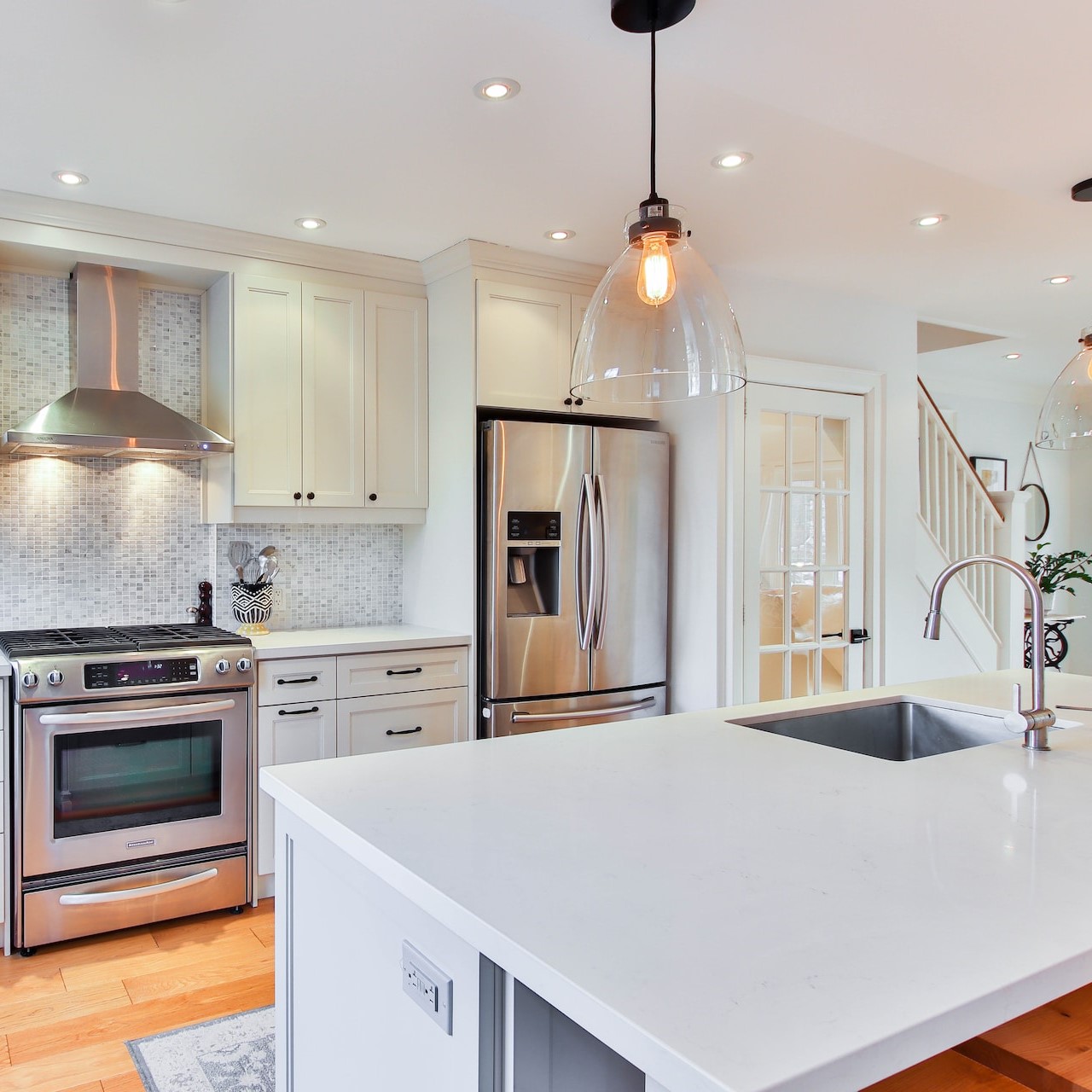 Quartz And Granite Countertops Company near Chicago